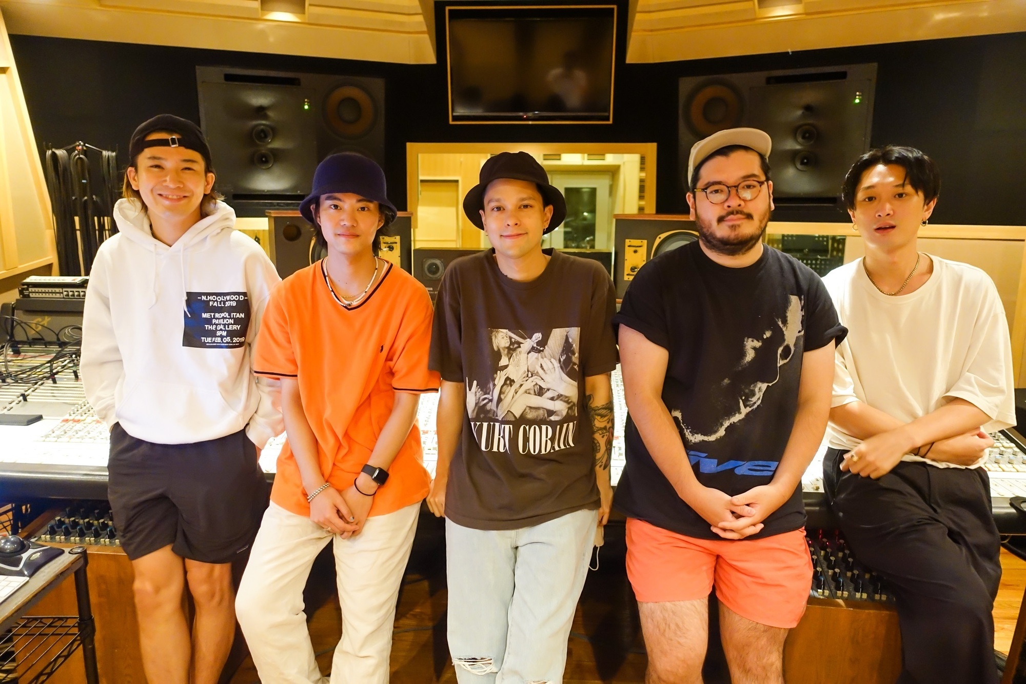 (メンバーコメント掲載) 12/18 デジタルシングル「Chemical Heart (feat.Masato from coldrain)」リリース決定 | FIVE NEW OLD ...